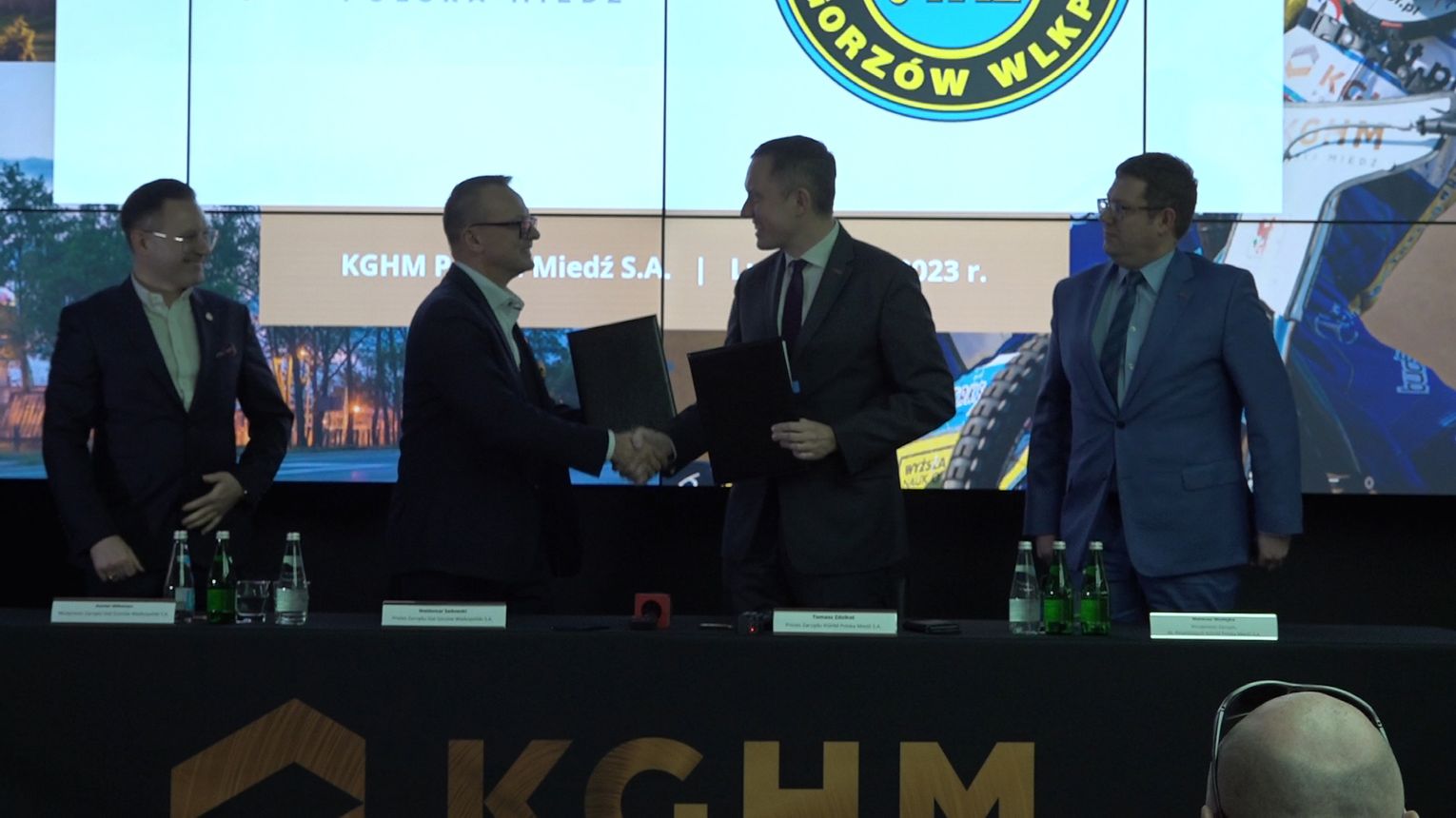 ZDZIKOT: LICZĘ, ŻE WSPÓŁPRACA BĘDZIE OWOCNA. Umowa sponsorska ze Stalą Gorzów.